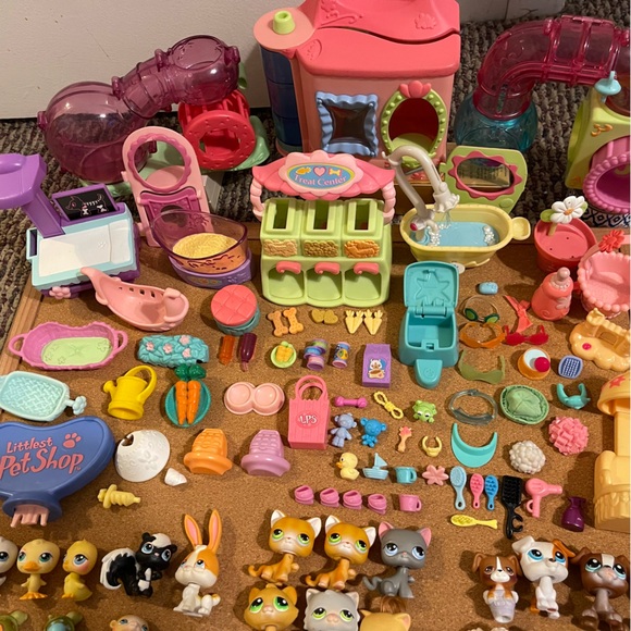 Littlest Pet Shop | Toys | Littles Pet Shop Lot Lps Pets And Playset 11 ...